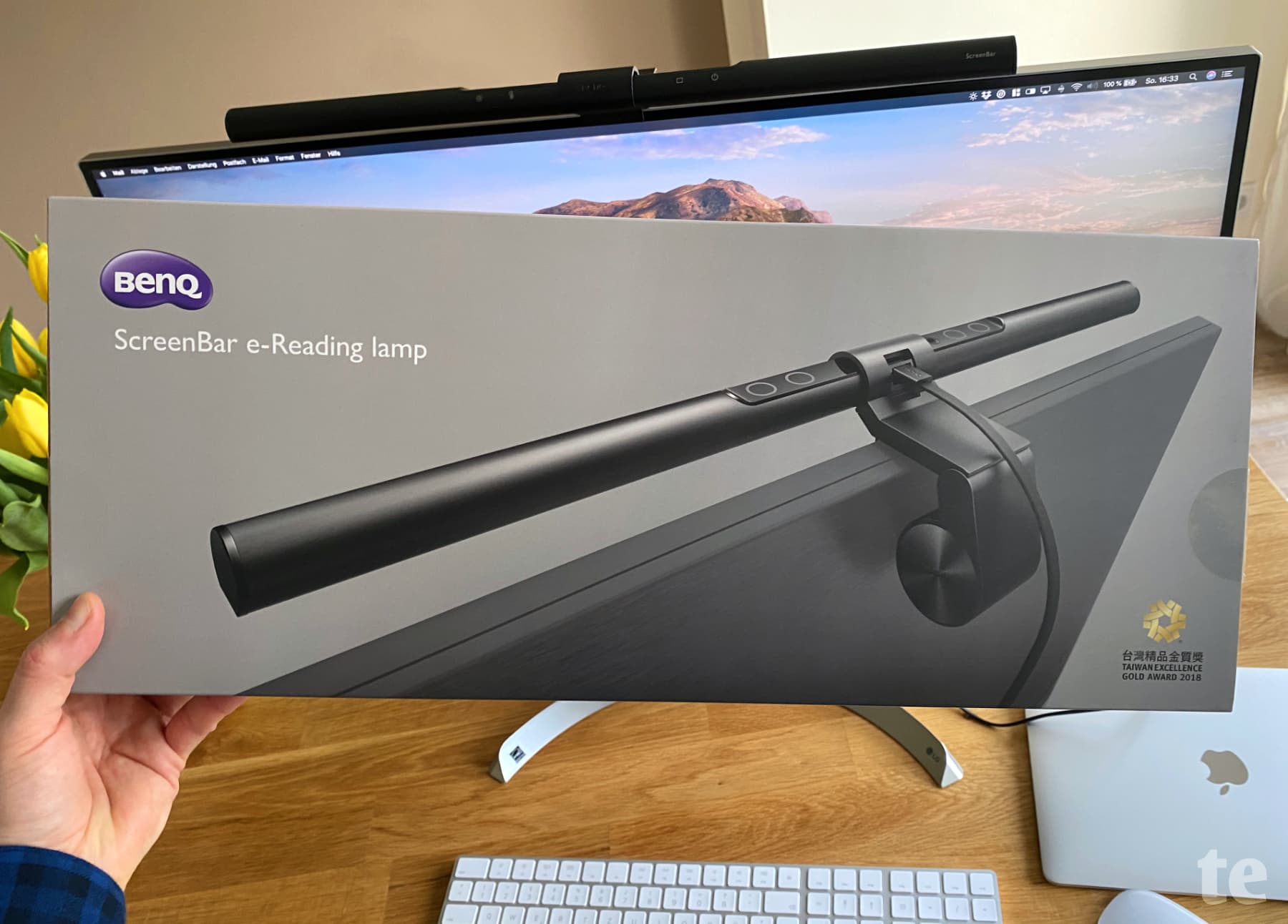 BenQ ScreenBar im Test: eine blendfreie LED‑Schreibtischlampe ...